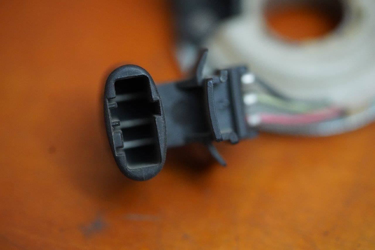 Ignition Classic. hall-sensor-2 Hall Sensor (Oval plug)